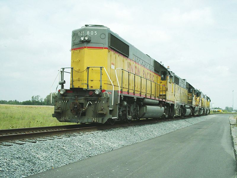 UP GP 38-2 805